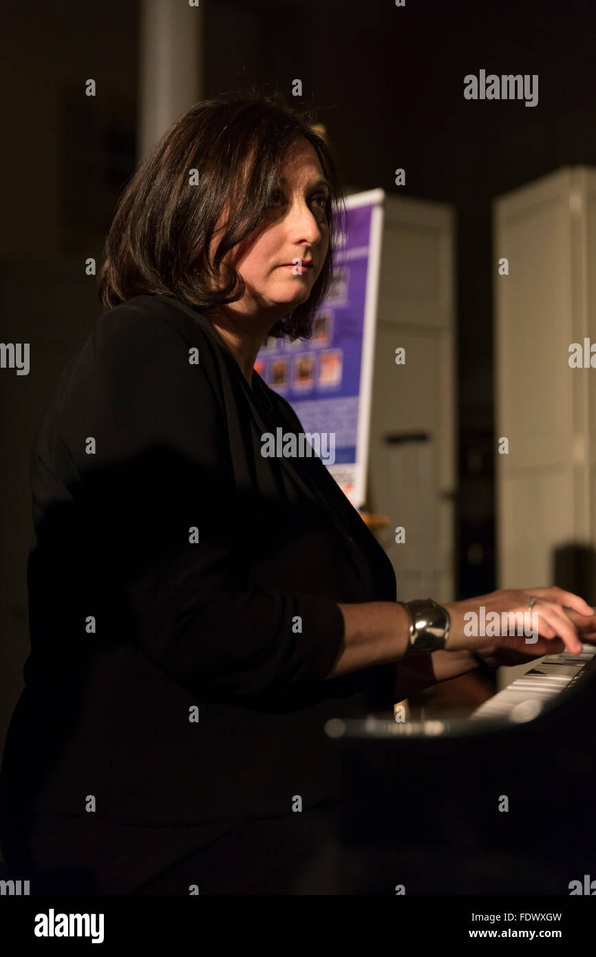 Renee rosnes Banque de photographies et d’images à haute résolution - Alamy