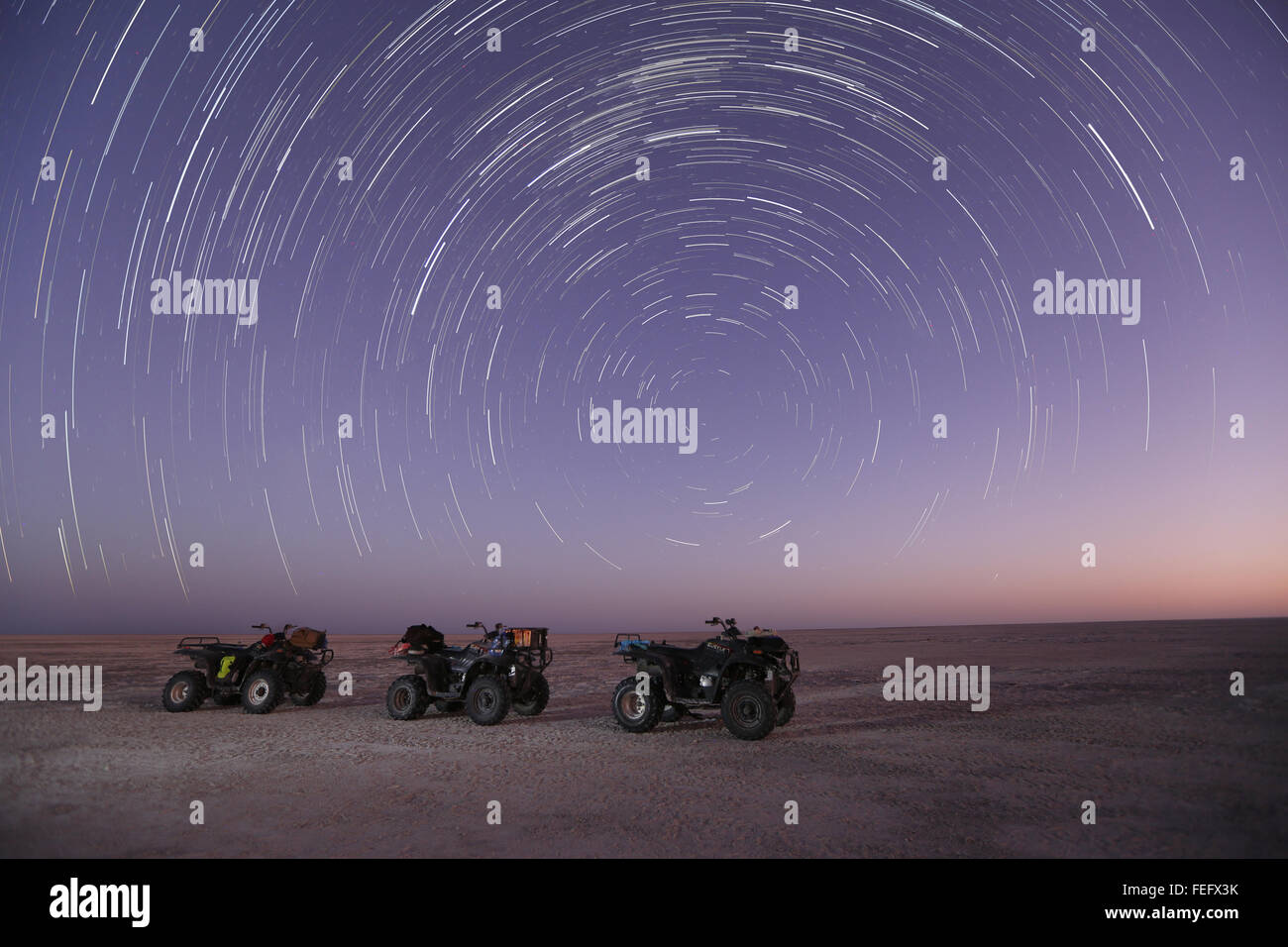 Astrophotography startrail Banque de photographies et d’images à haute ...