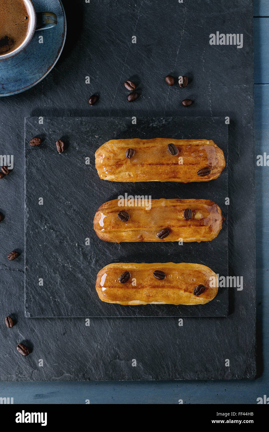 éclairs de café Banque de photographies et d’images à haute résolution ...