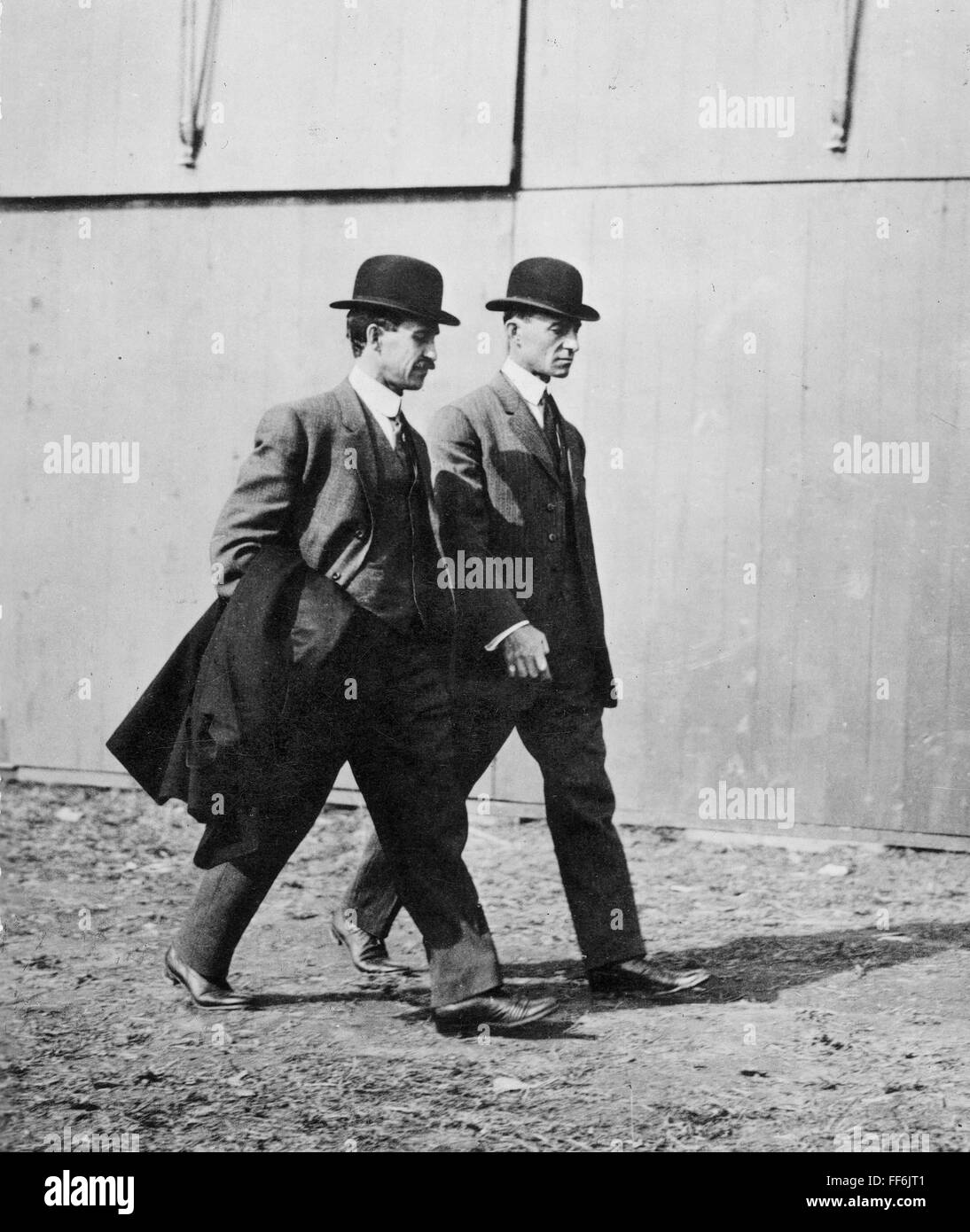 Wright brothers 1910 Banque de photographies et d’images à haute ...