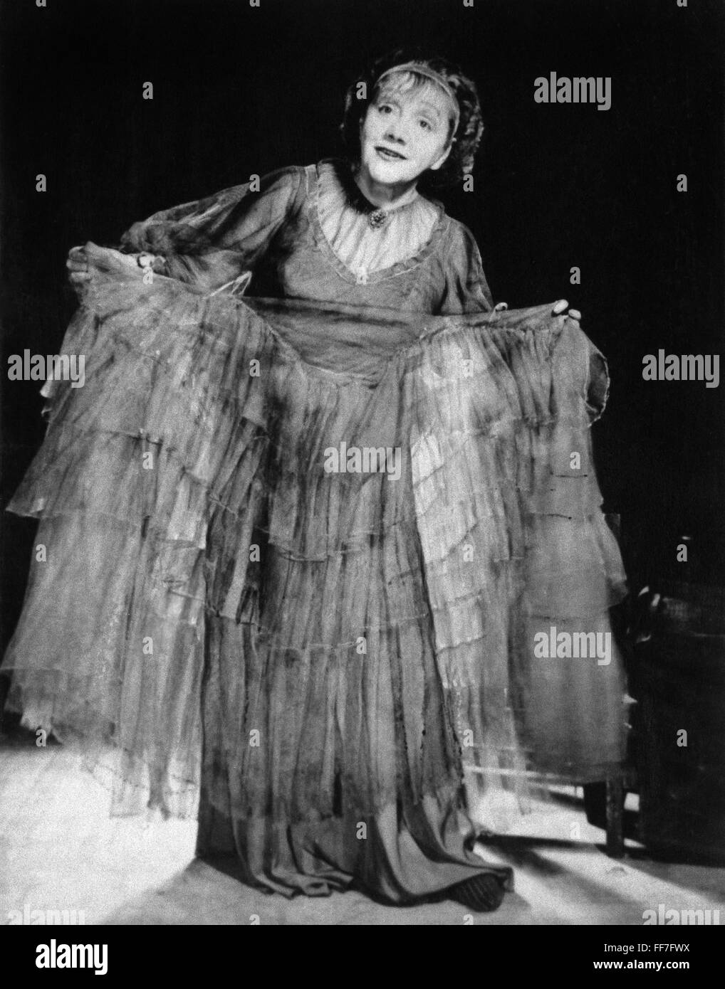 LAURETTE TAYLOR (1884-1946). NAmerican /actrice. Dans le rôle de Amanda ...