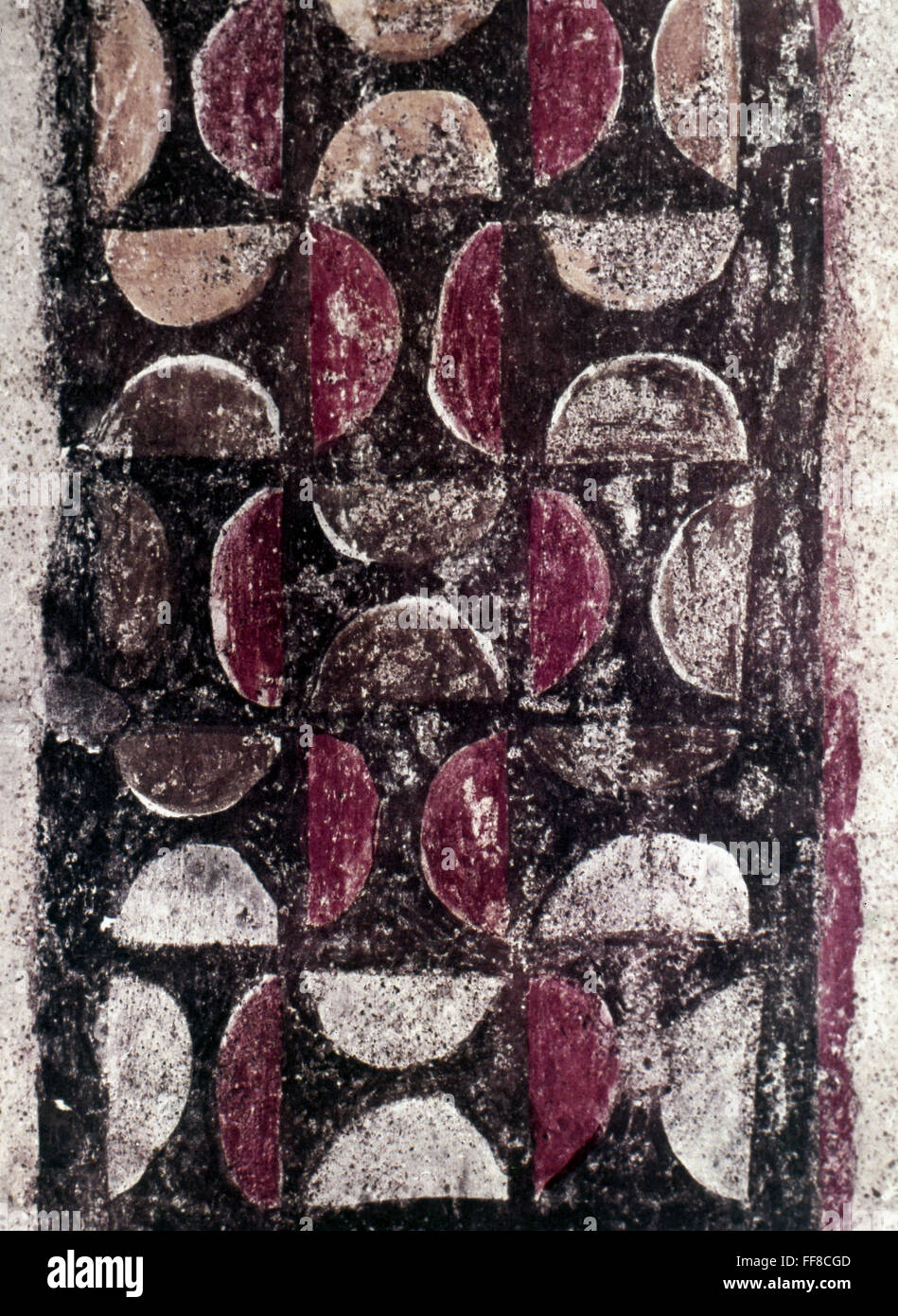 La double hache. /Ndétail des frises décoratives avec ax double motif ...