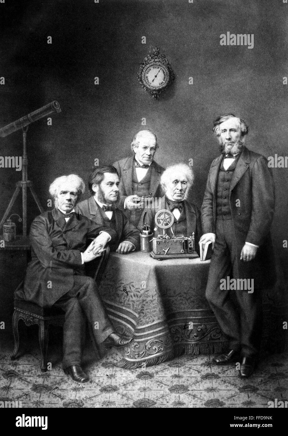 Célèbres scientifiques. NFictitious /portrait de groupe de célèbres ...