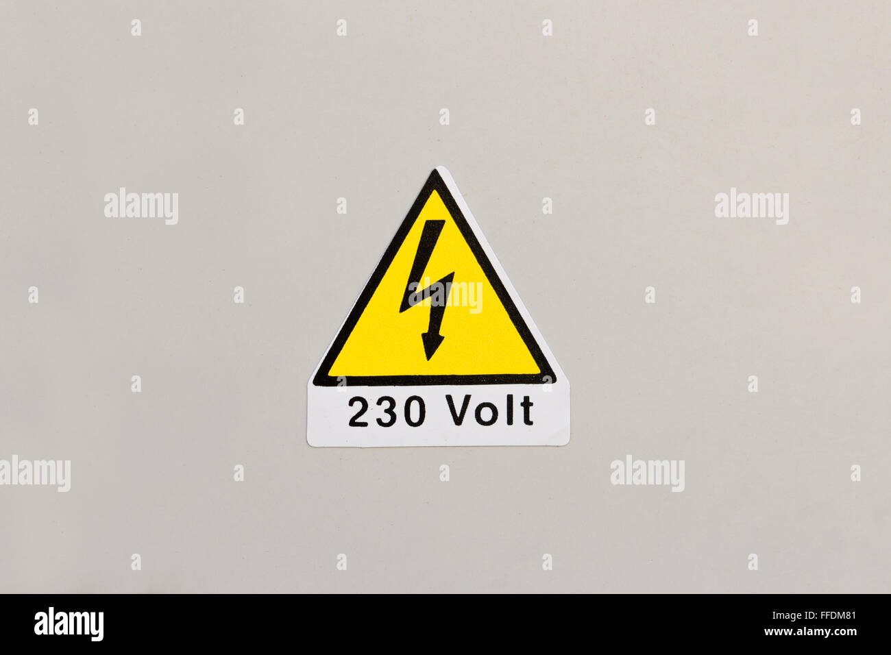 230 volt Banque de photographies et d’images à haute résolution - Alamy