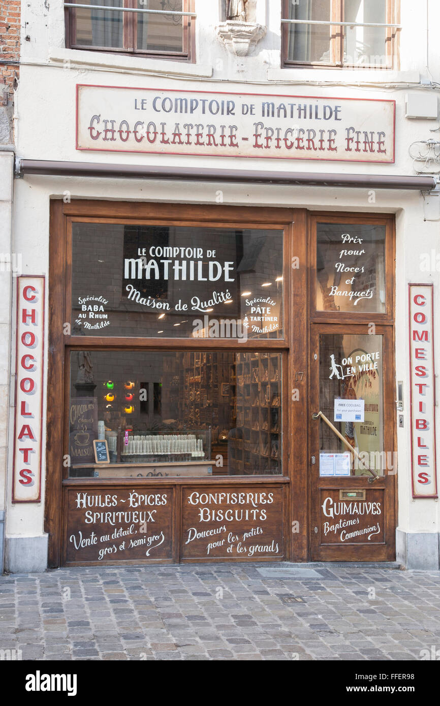 Comptoir de mathilde Banque de photographies et d’images à haute ...