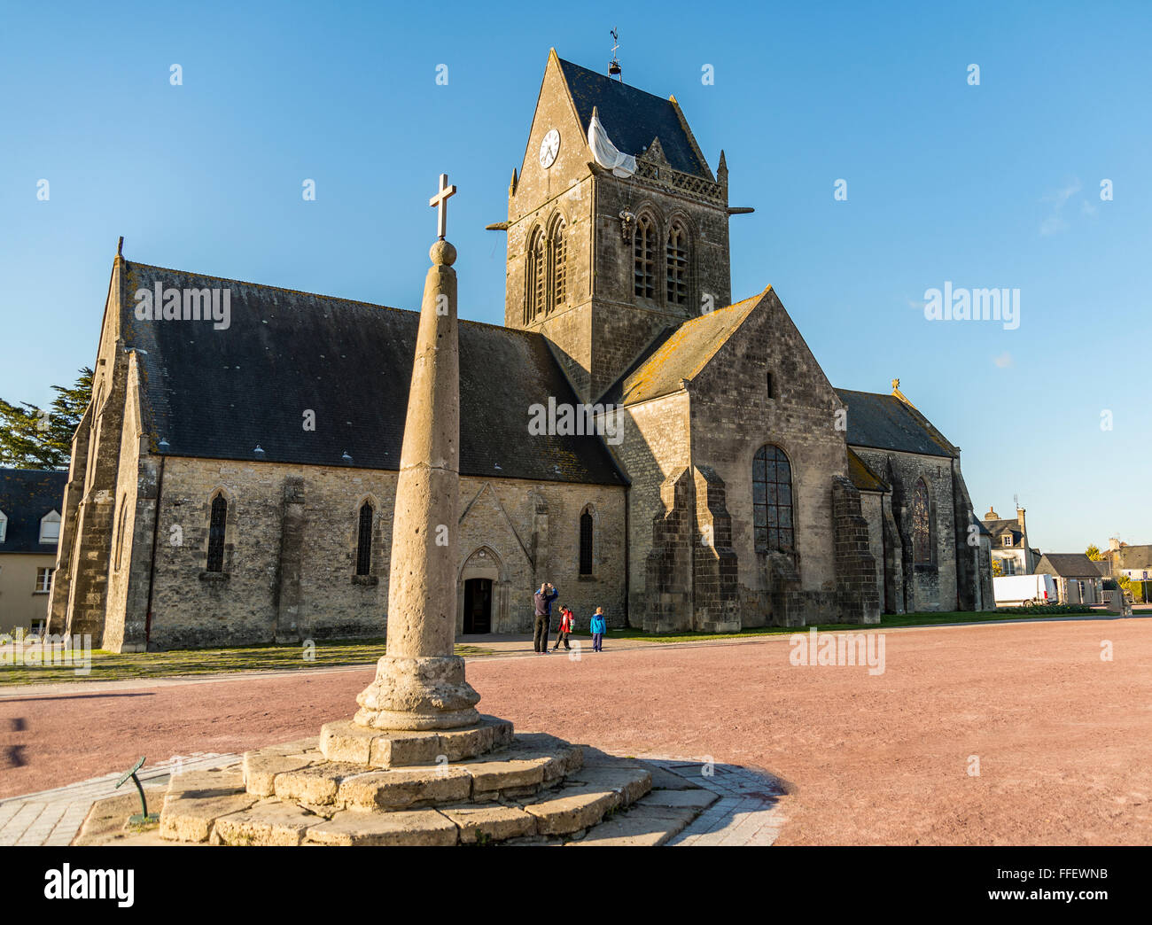 Sainte mere eglise Banque de photographies et d’images à haute ...