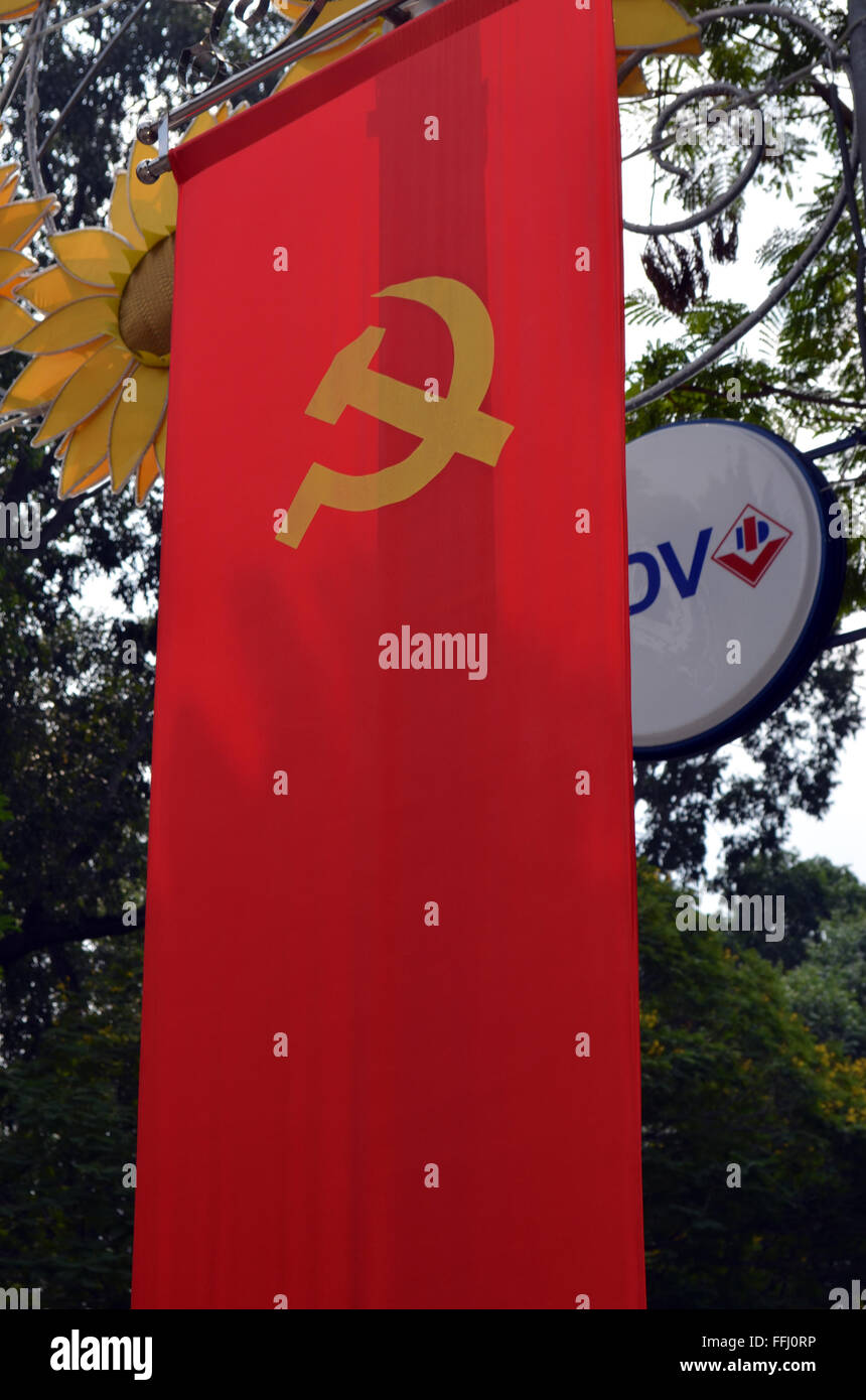 Drapeau dans l'arbre Banque de photographies et d’images à haute ...