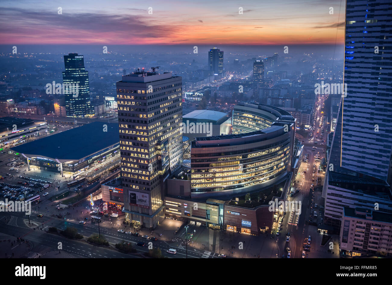 Centre ville avec la principale station commerciale Banque de ...