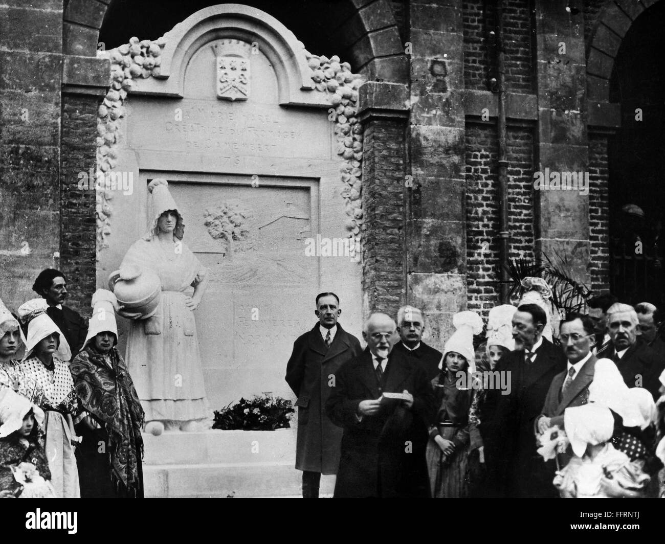 FRANCE : CAMEMBERT, 1928. /Nla dévoilement en 1928 à Vimoutiers près de ...