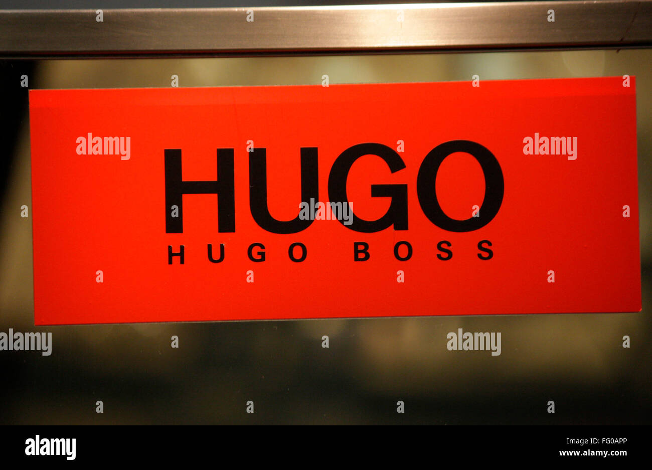 Hugo boss logo Banque de photographies et d’images à haute résolution ...