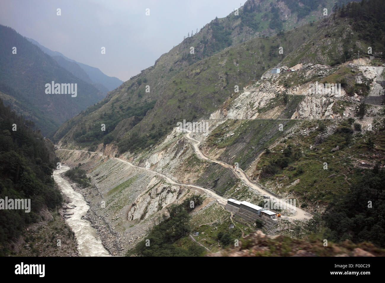 Sentiers sinueux Banque de photographies et d’images à haute résolution ...