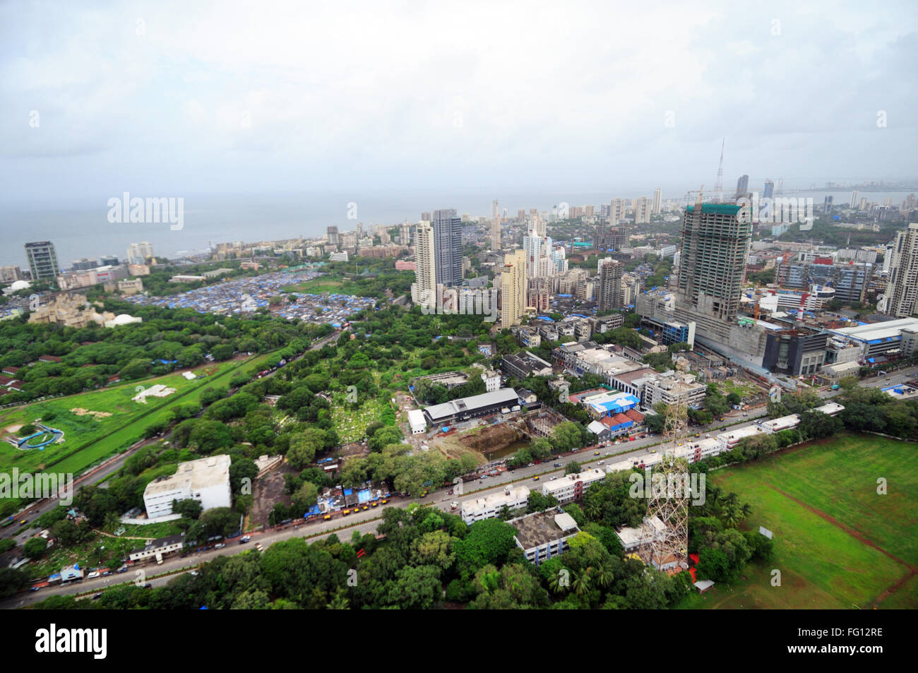 Vue aérienne de Lower Parel avec high street phoenix mall et race ...