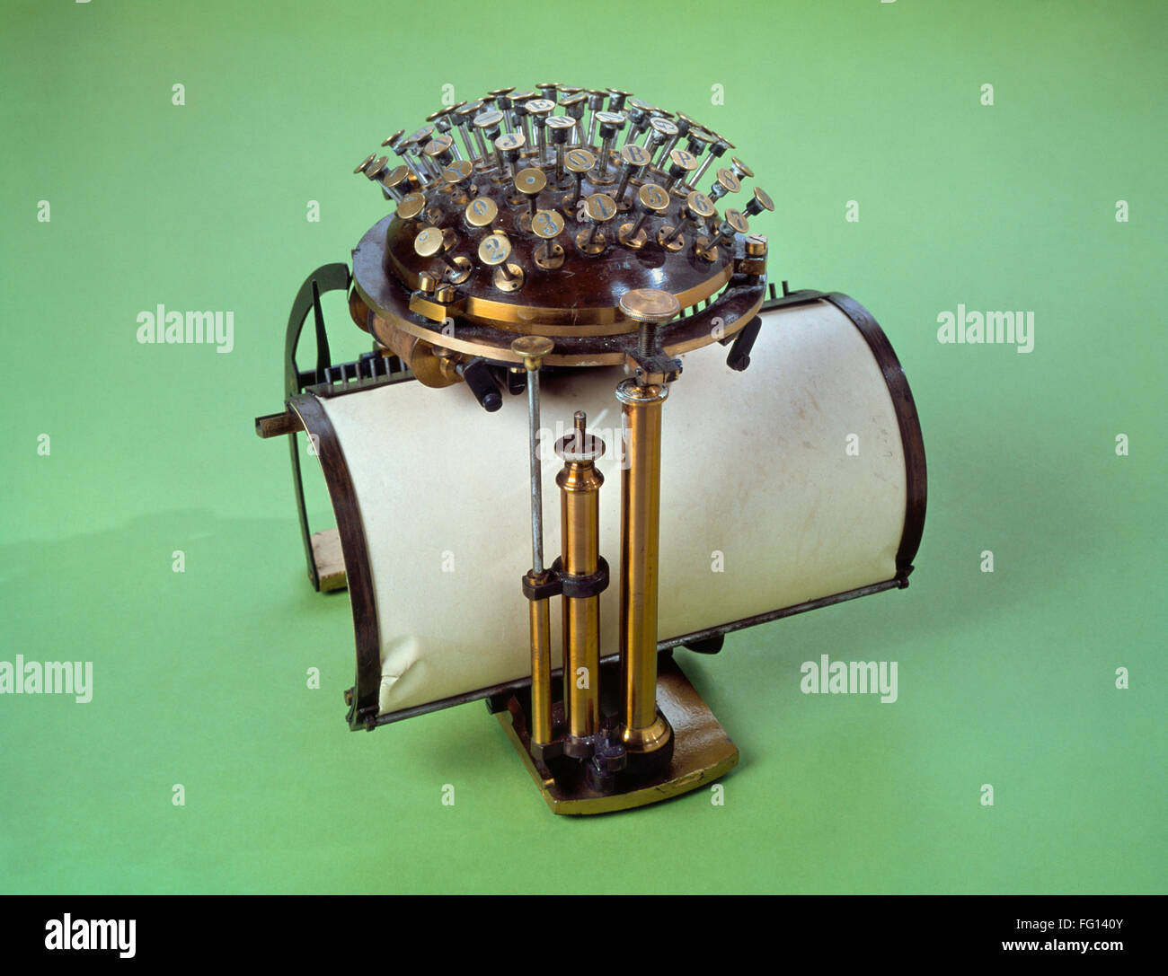 HANSEN, 1872 MACHINE À ÉCRIRE. /Nla écrit ball, une machine à écrire ...