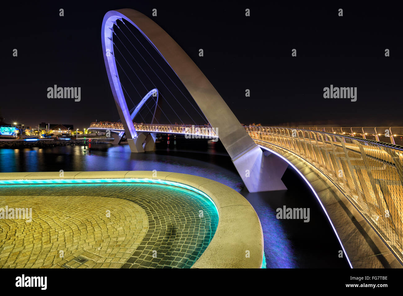 Elizabeth quay perth Banque de photographies et d’images à haute ...