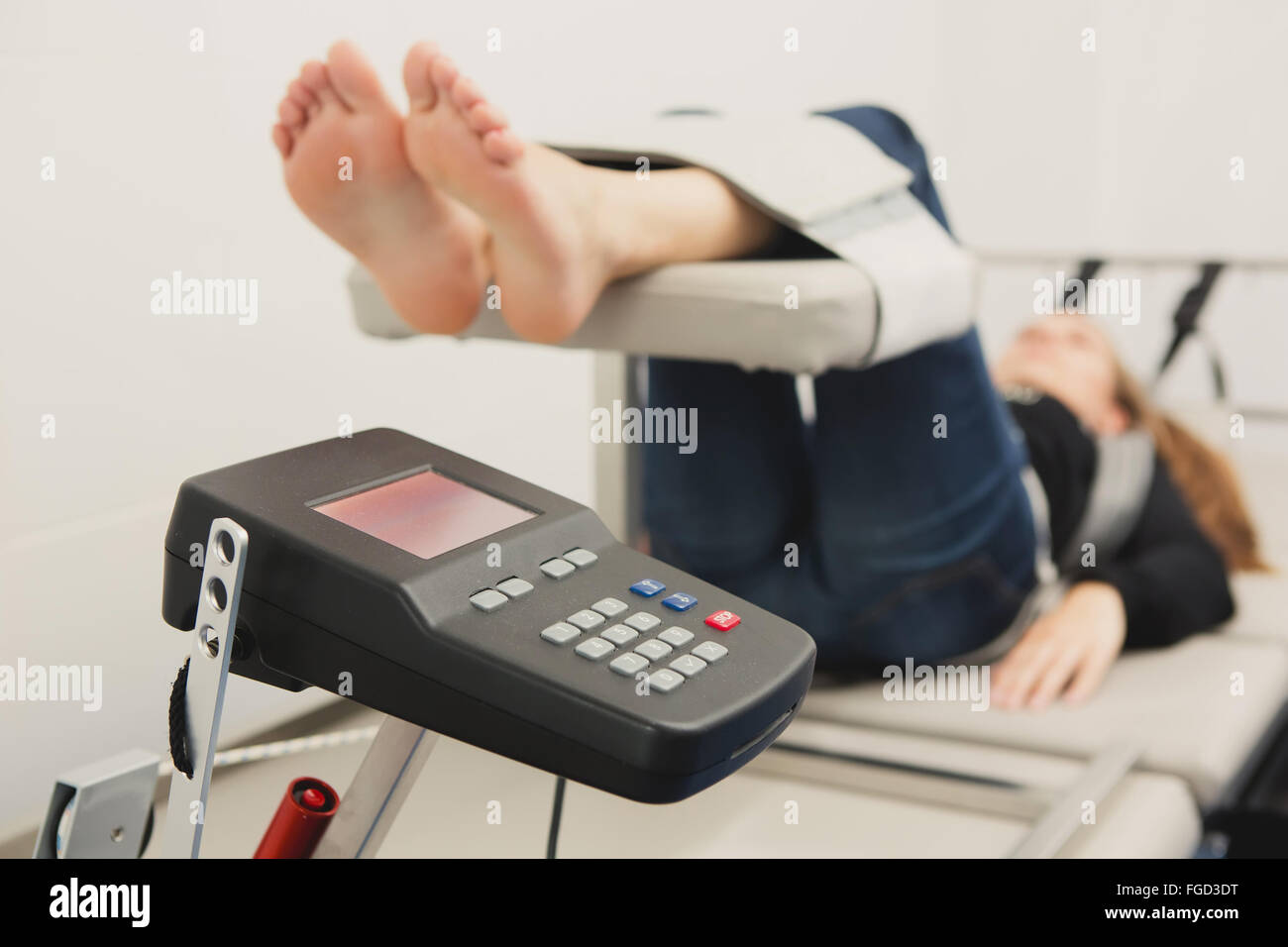 Spinal decompression therapy Banque de photographies et d’images à ...