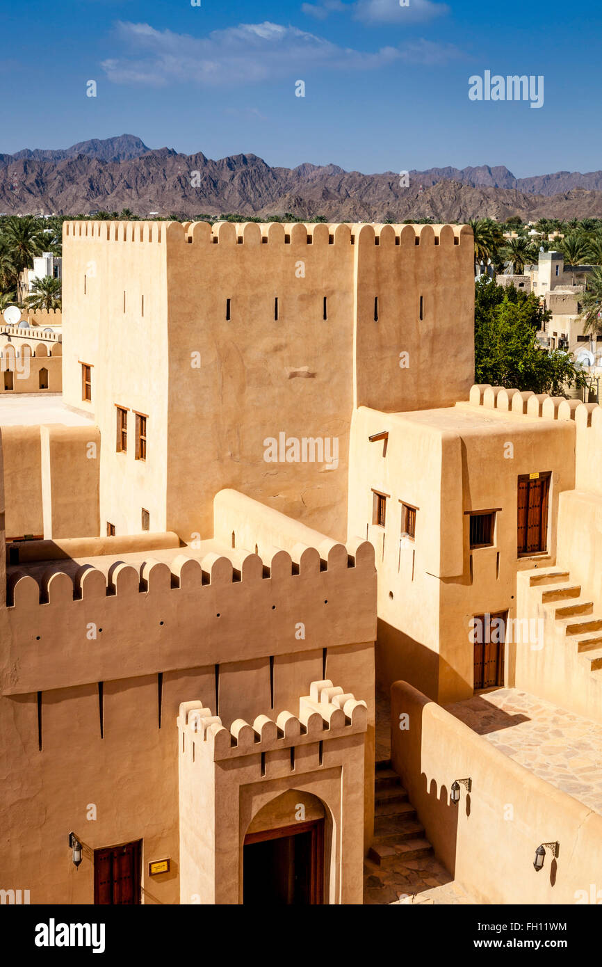 Château fort de nizwa Banque de photographies et d’images à haute ...