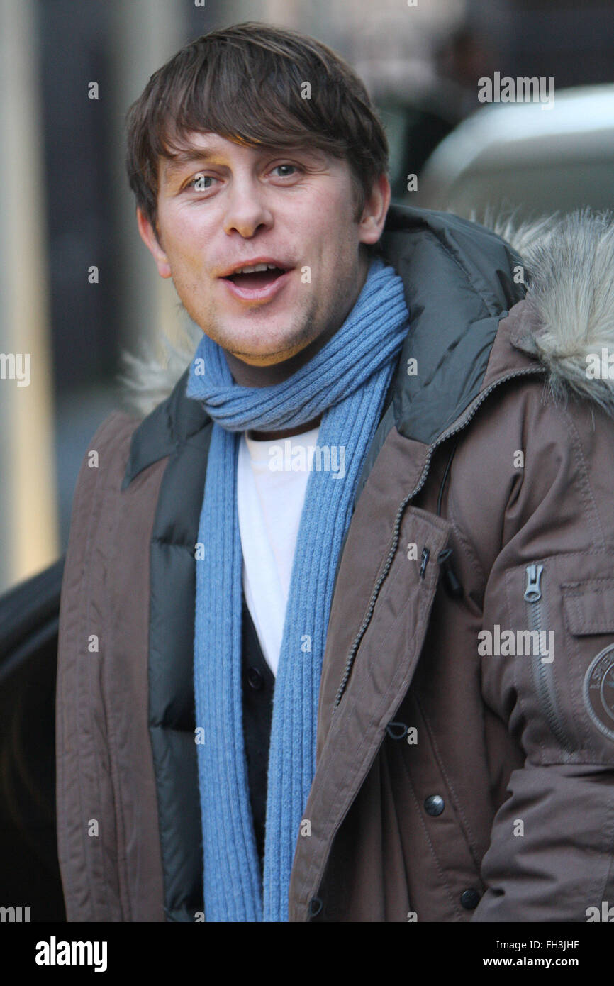 Take that singer mark owen Banque de photographies et d’images à haute ...