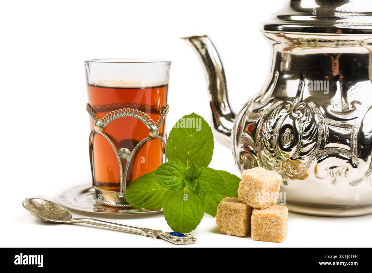 Boisson arabe Banque de photographies et d’images à haute résolution ...