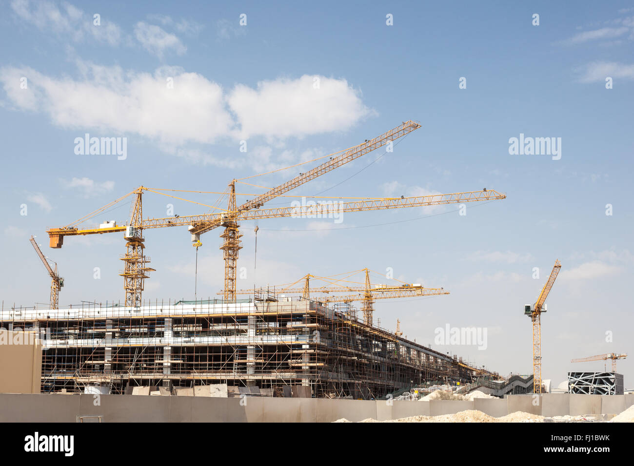 Building construction doha qatar Banque de photographies et d’images à ...