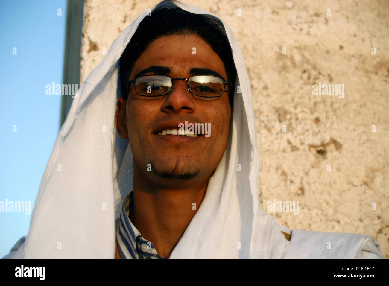 Tenue traditionnelle mauritanien Banque de photographies et d’images à ...