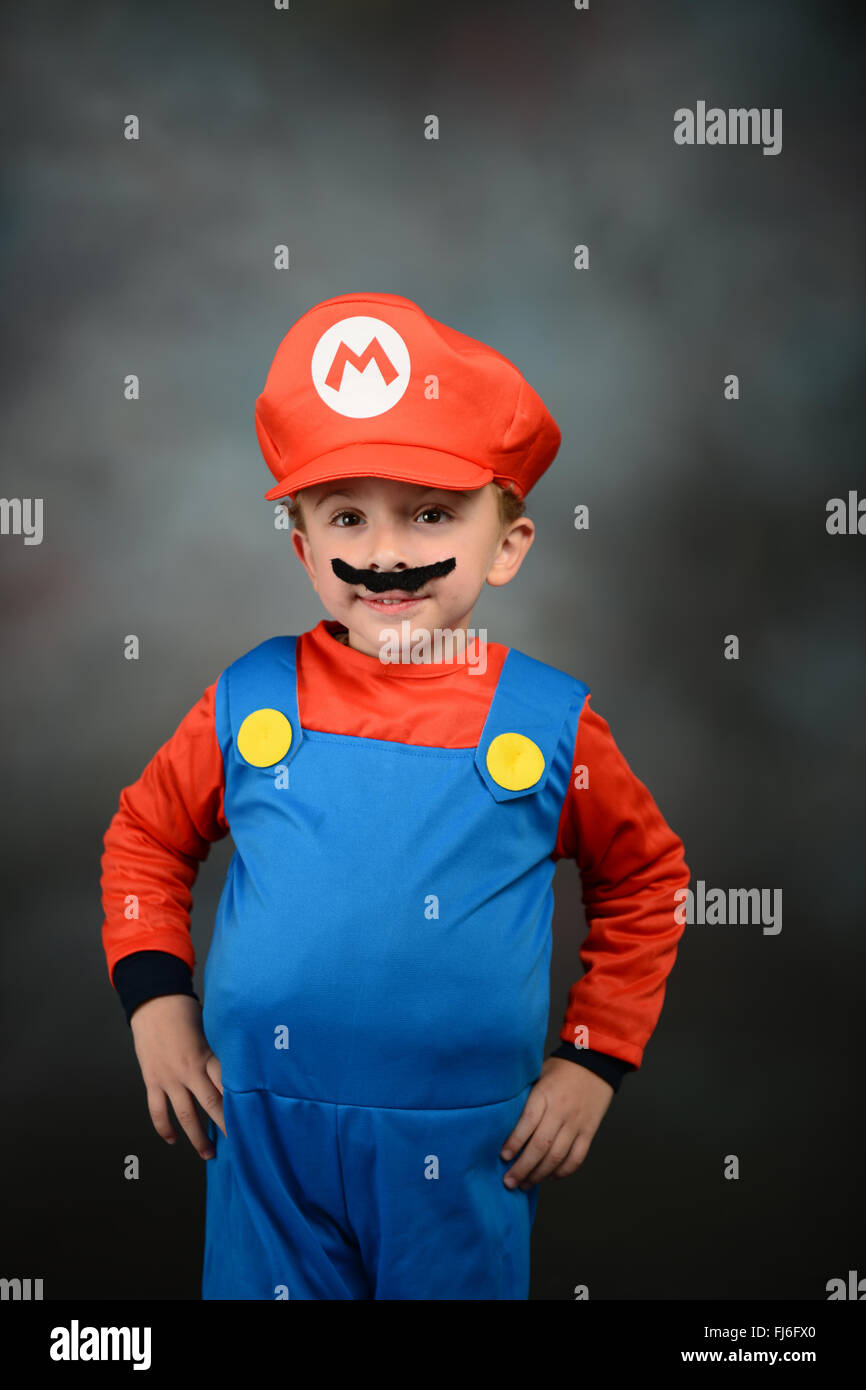 Super mario bros Banque de photographies et d’images à haute résolution ...