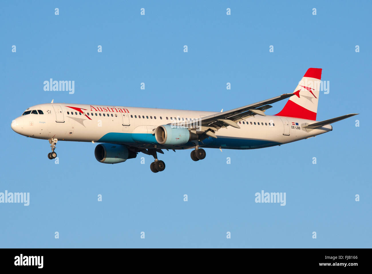 Avion airbus a321 Banque de photographies et d’images à haute ...