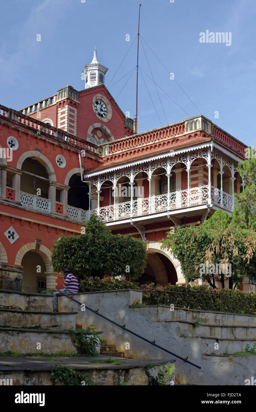 Karnatak Arts College, Karnataka Arts College, dharwad, Karnataka, inde ...