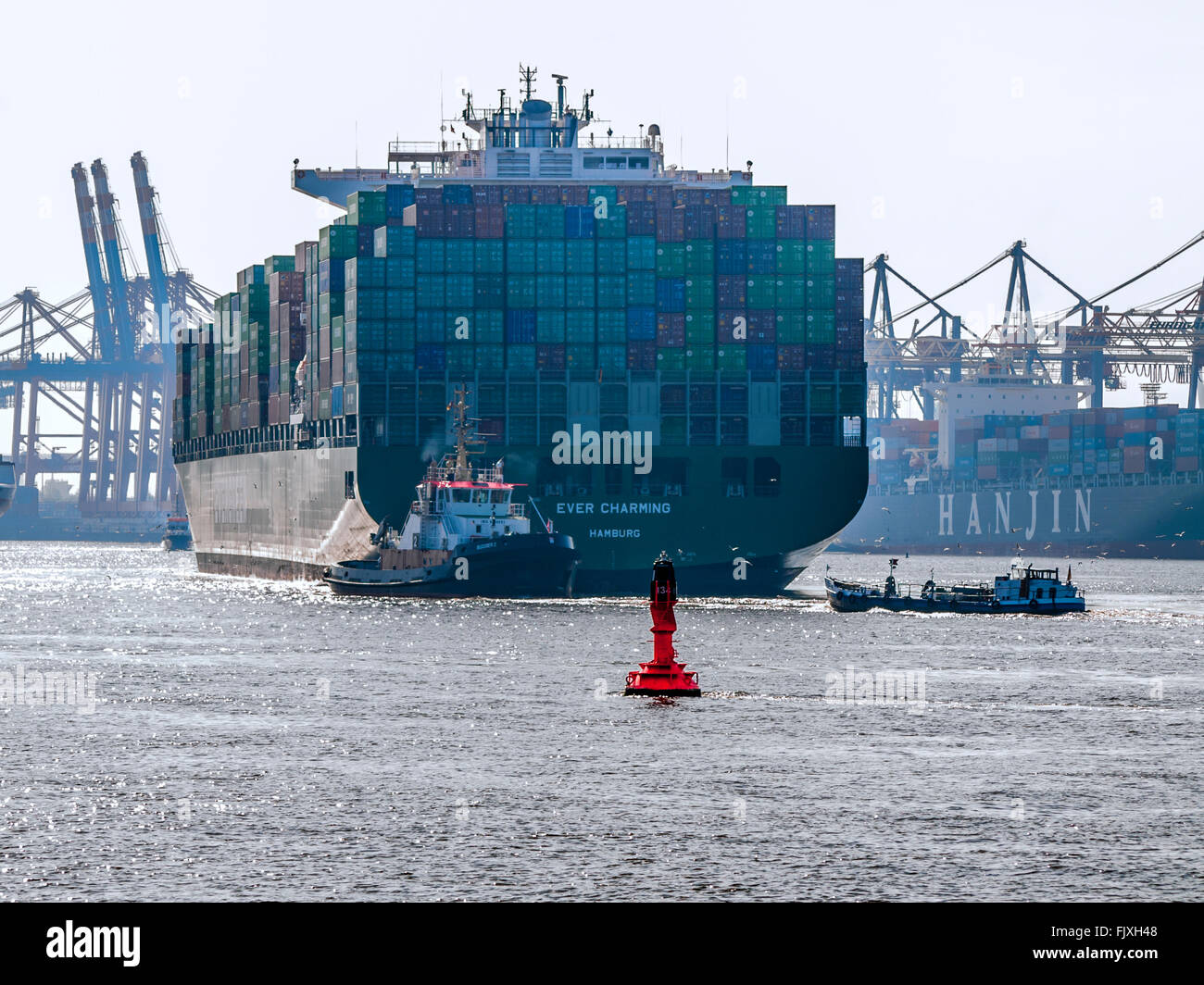 Container vessel Banque de photographies et d’images à haute résolution ...