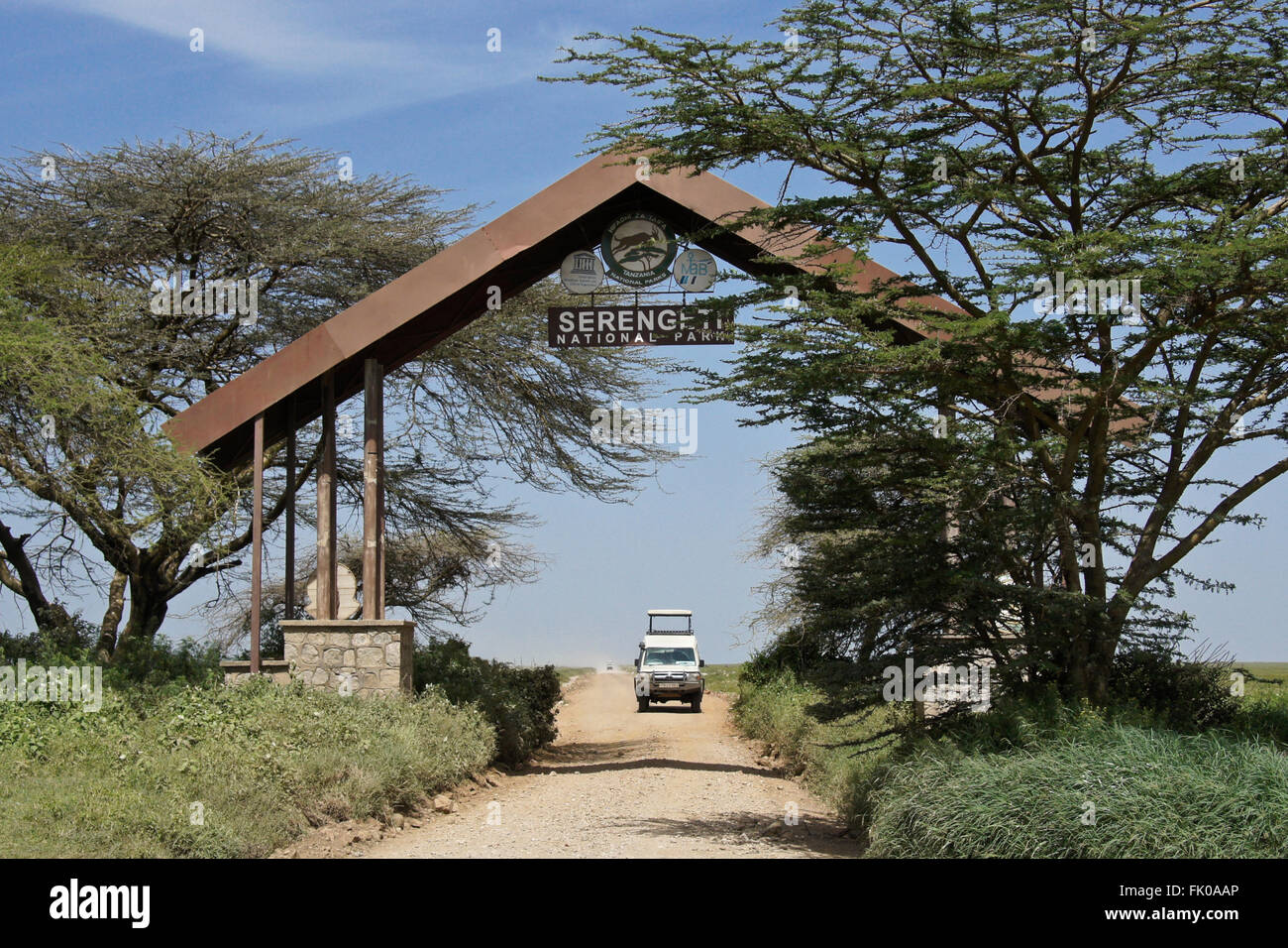 Entrance Gate National Park Serengeti Banque d'image et photos - Alamy