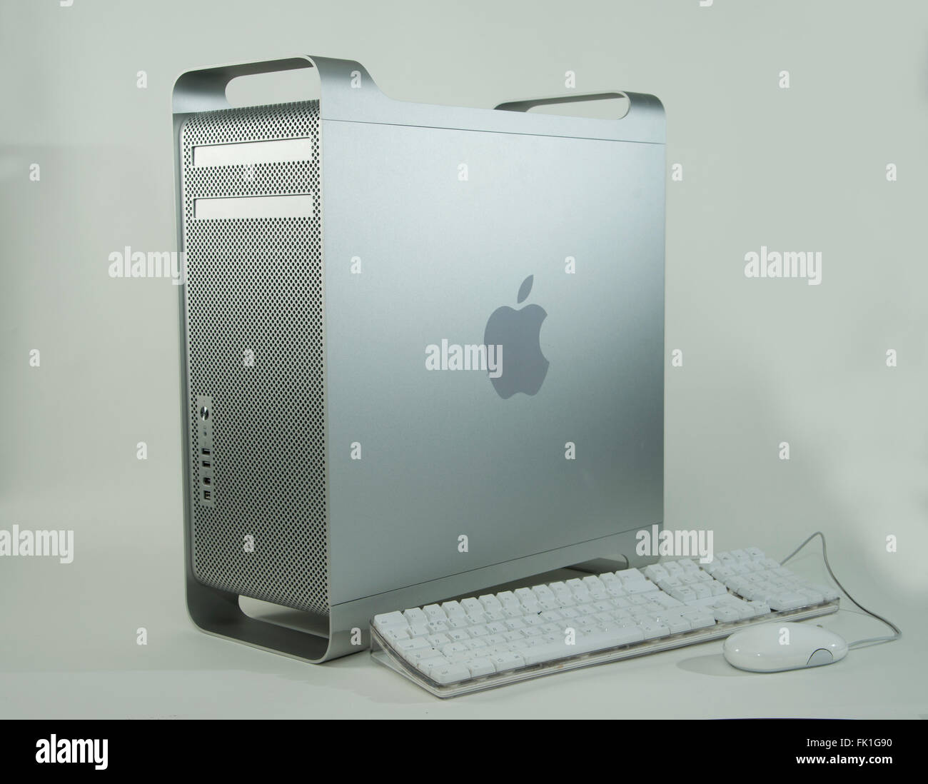 Tour de bureau, ordinateur Mac Pro 2007 Photo Stock - Alamy