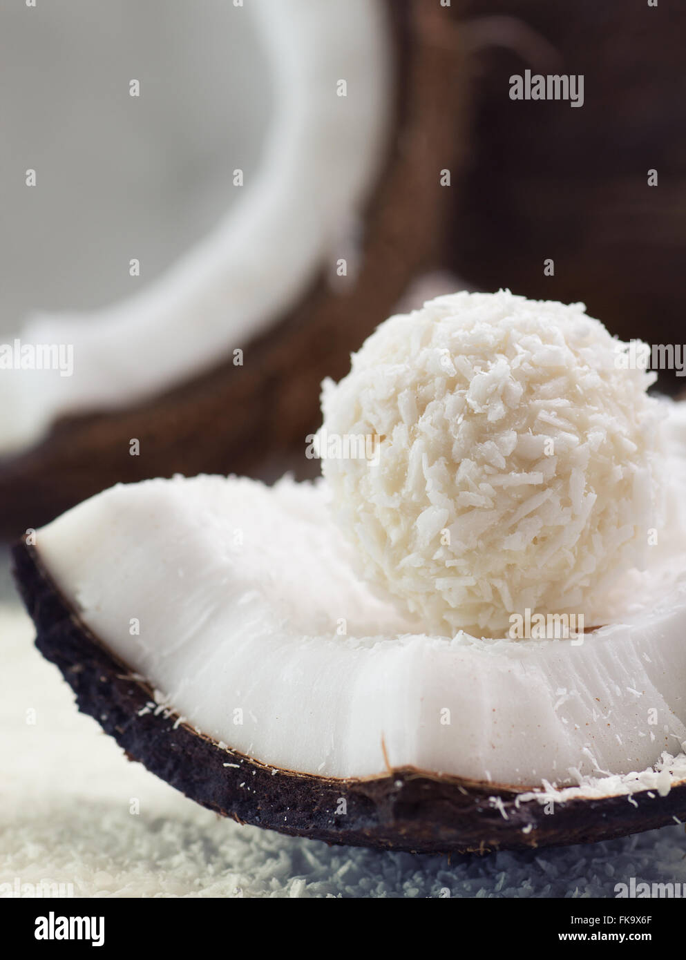 Coconut confectionary Banque de photographies et d’images à haute ...