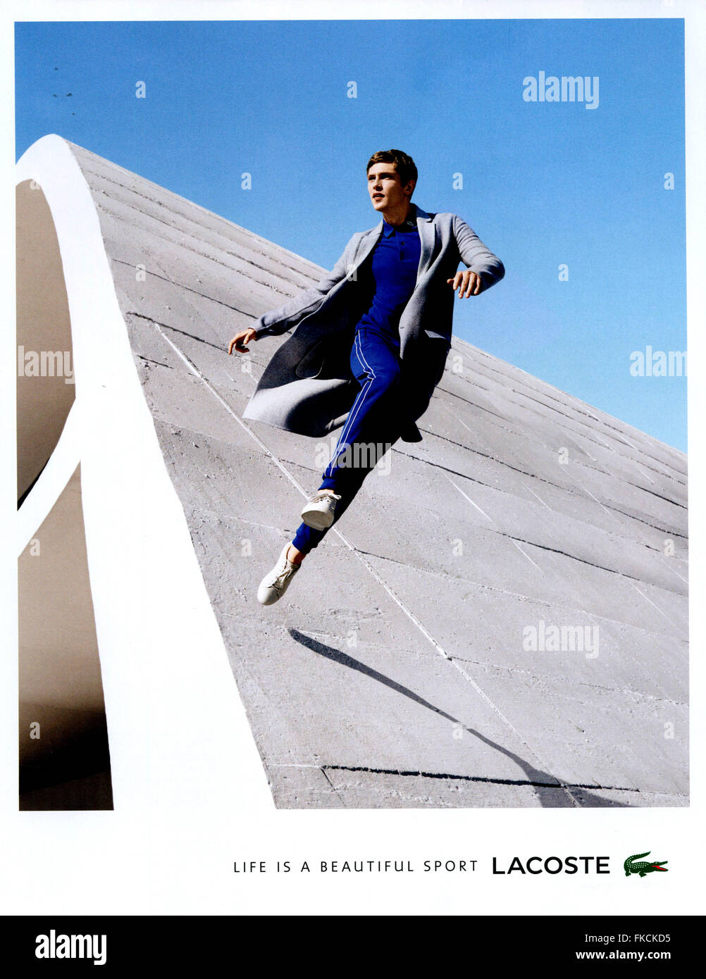 2010s uk lacoste magazine advert Banque de photographies et d’images à ...