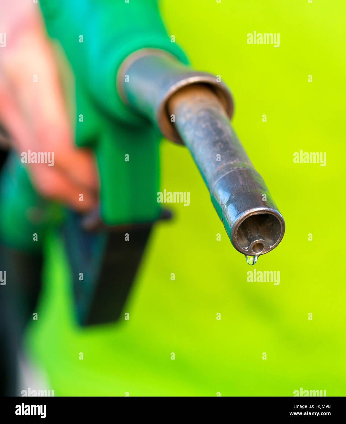 Pompe verte Banque de photographies et d’images à haute résolution - Alamy
