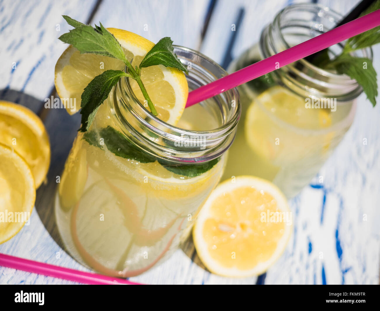 Limonade au citron Banque de photographies et d’images à haute ...