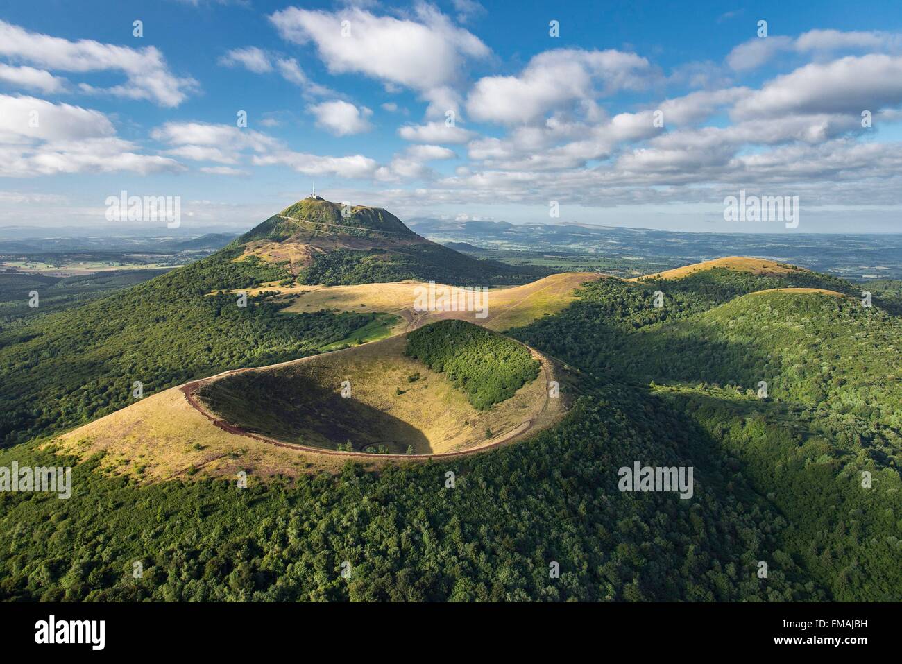 France, Puy de Dome, le Parc Naturel Régional des Volcans d'Auvergne ...