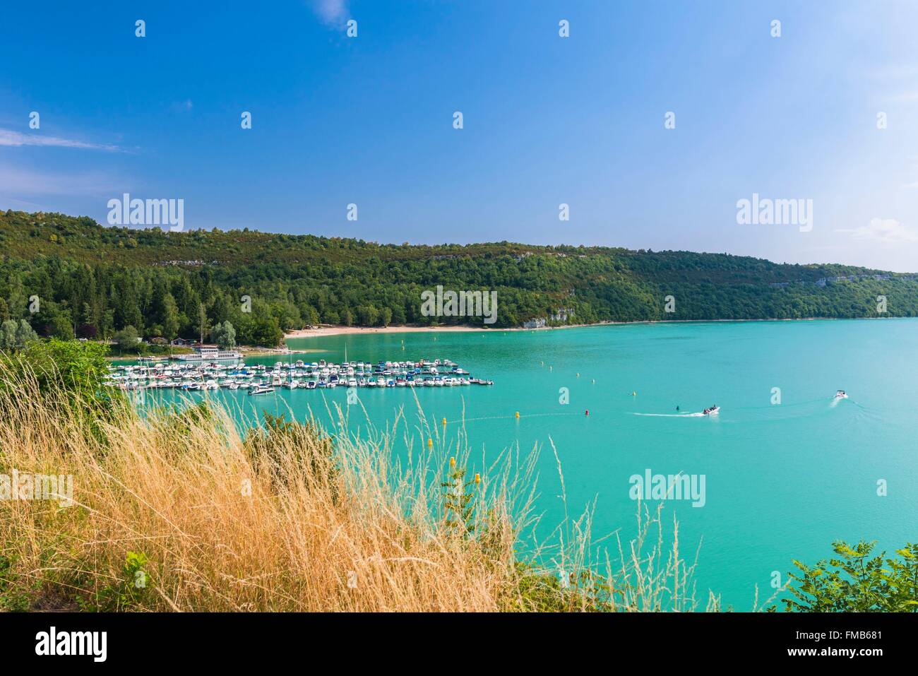 Vouglans lac de vouglans Banque de photographies et d’images à haute ...