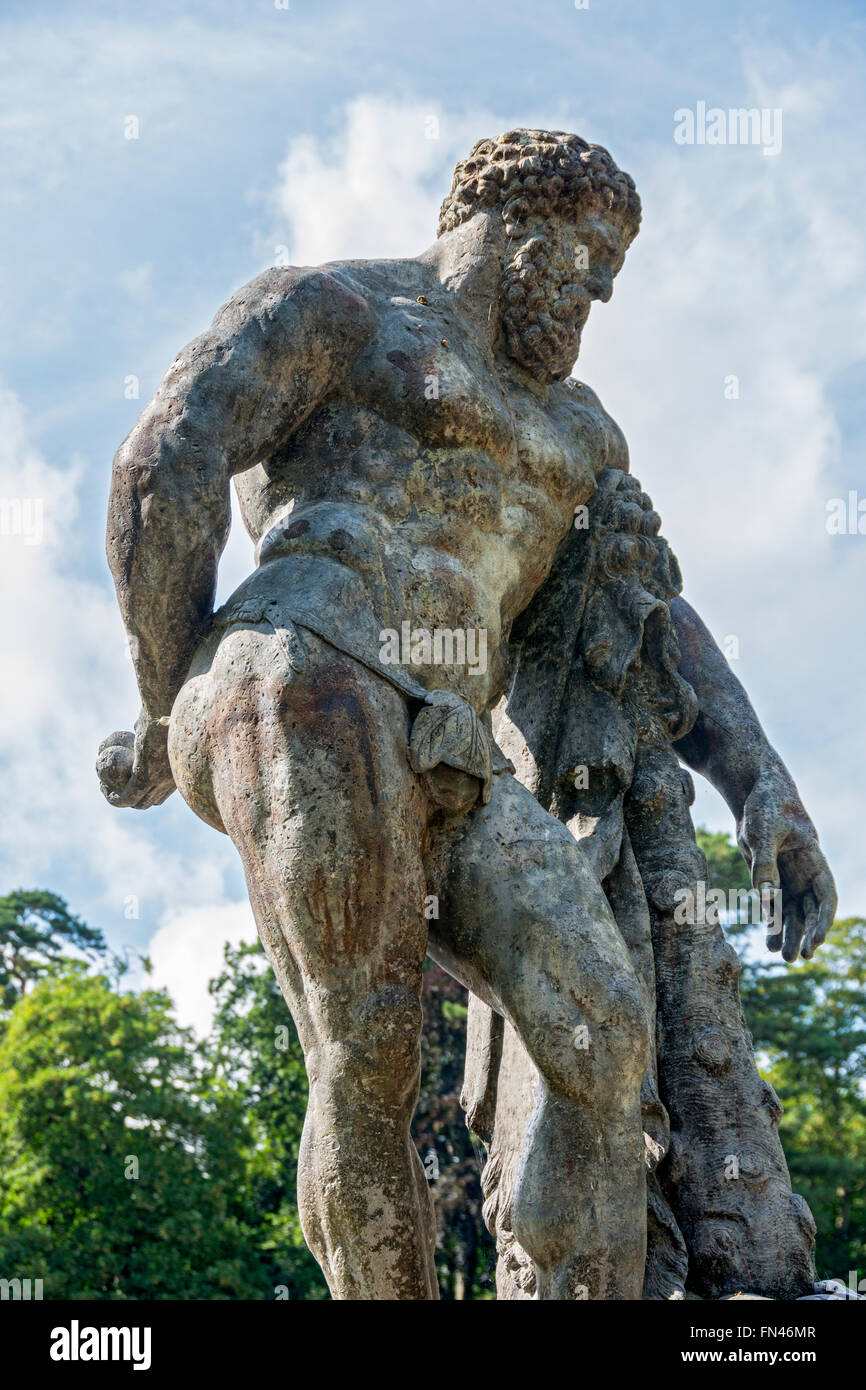 Hercules statue Banque de photographies et d’images à haute résolution ...