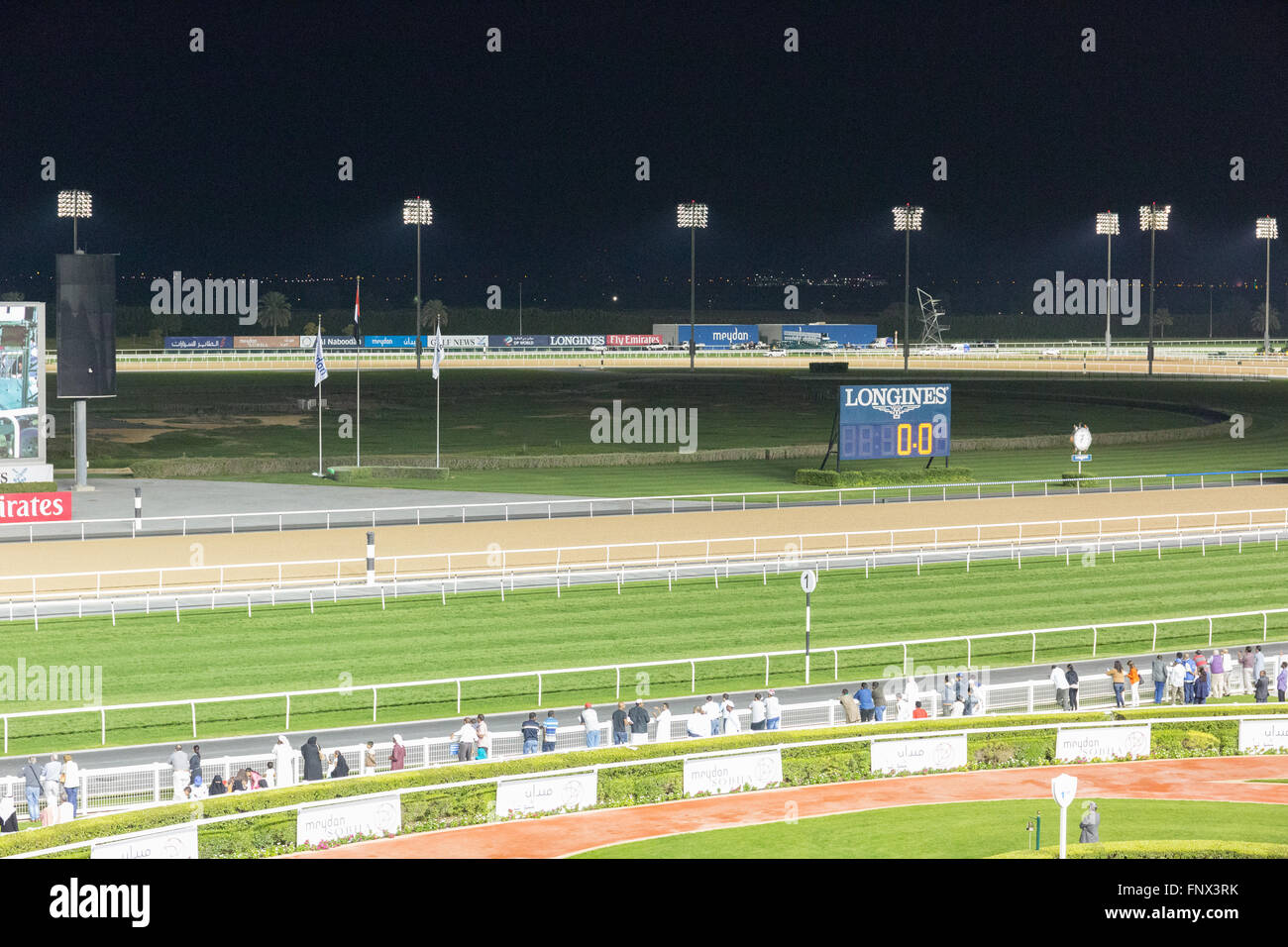 Racecourse meydan horse racing Banque de photographies et d’images à ...