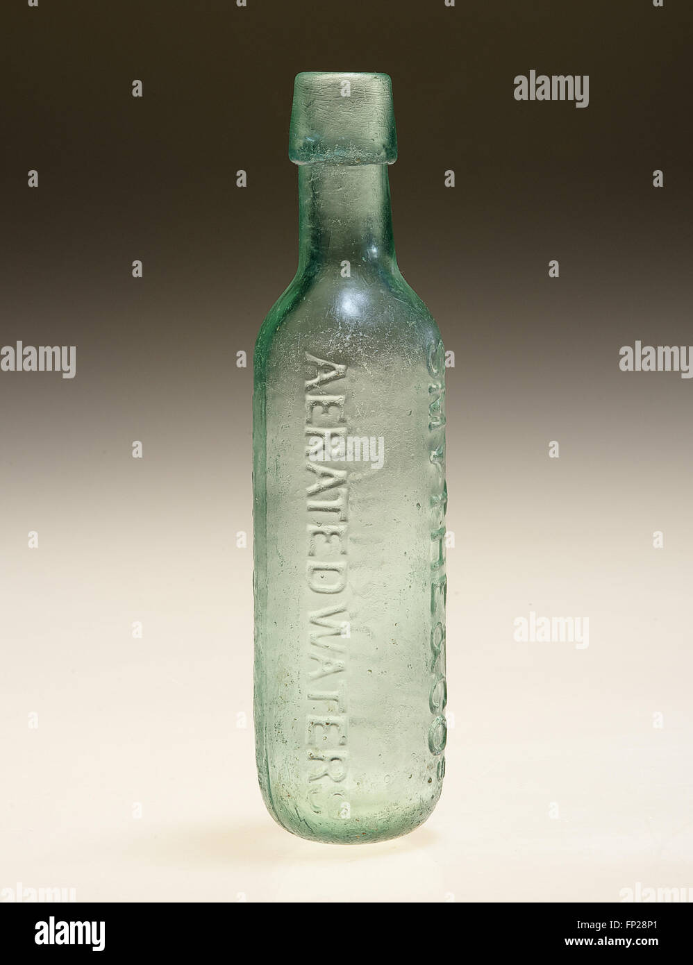 Hamilton bottle Banque de photographies et d’images à haute résolution ...