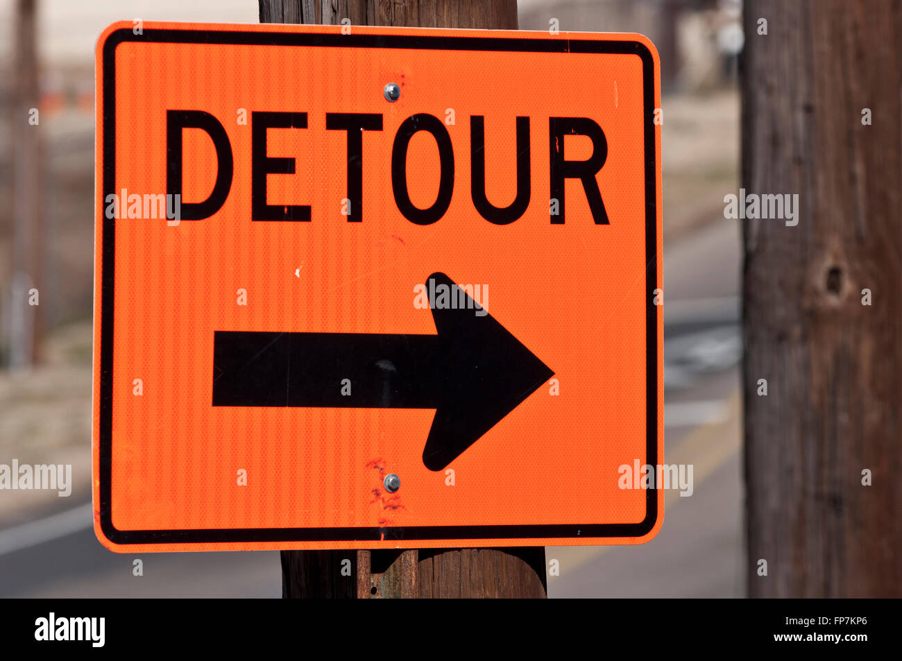 Deviation road sign Banque de photographies et d’images à haute ...