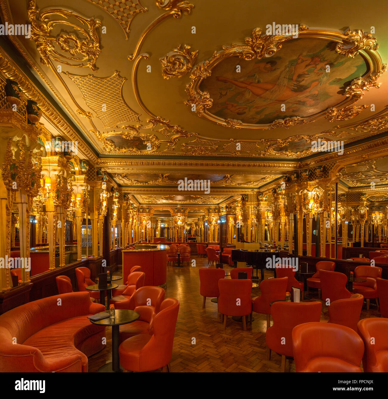 Cafe royal hotel Banque de photographies et d’images à haute résolution ...