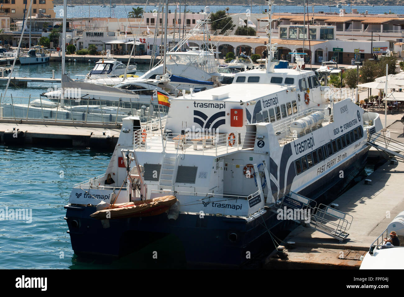 Trasmapi boat Banque de photographies et d’images à haute résolution ...