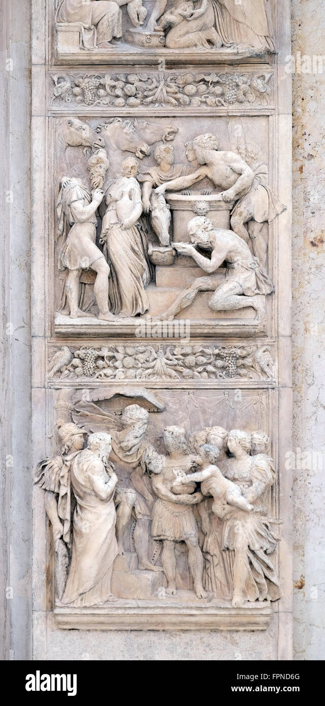 Histoires de Rebecca et Moïse par Alfonso Lombardi, porte gauche de la ...