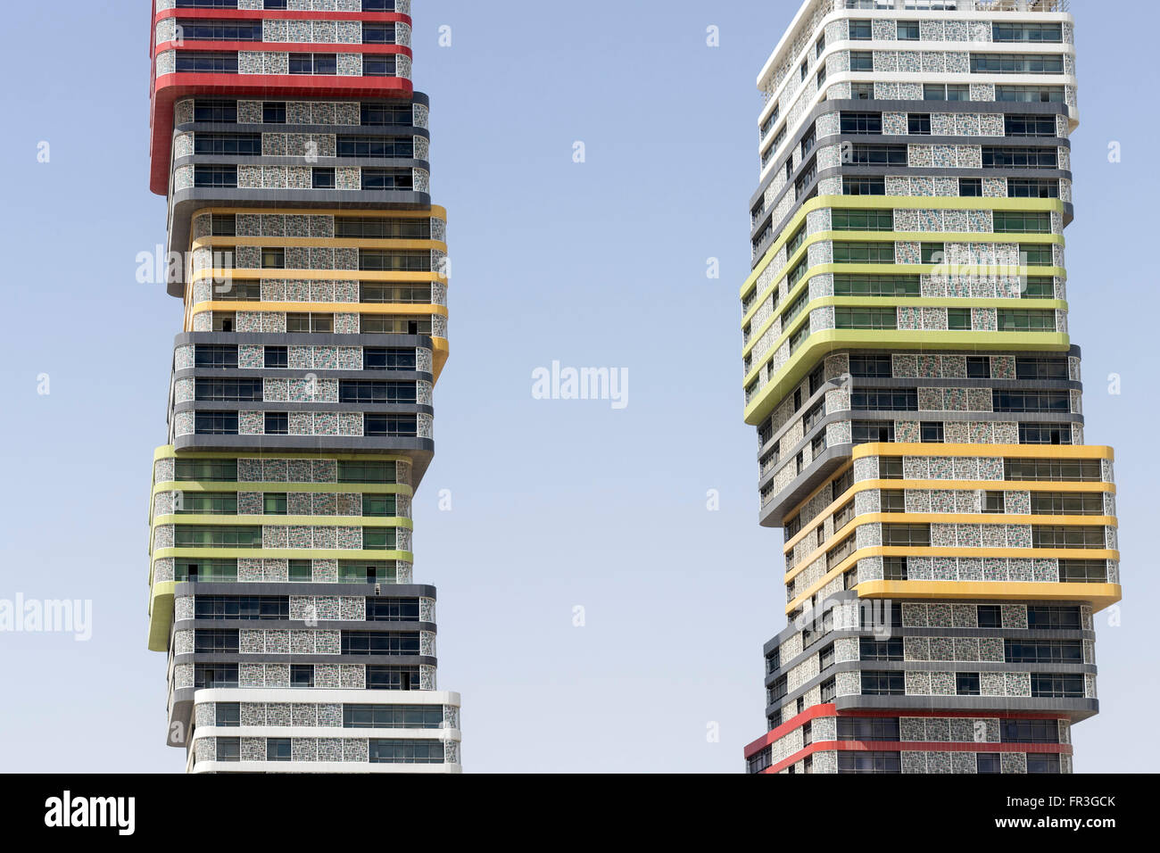 Twin Towers high-rise building en construction à Marina district de New ...