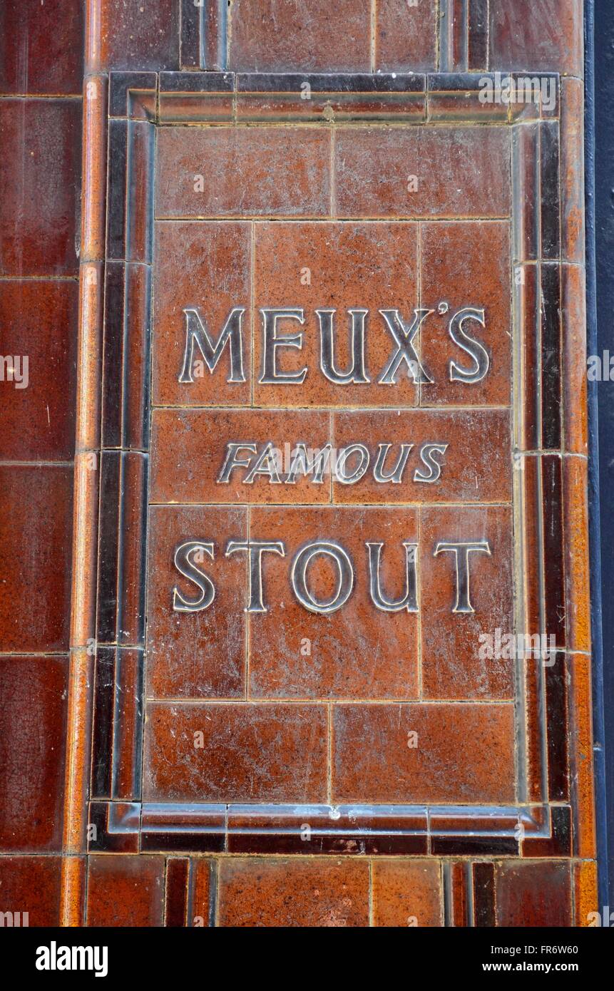 Meux stout Banque de photographies et d’images à haute résolution - Alamy