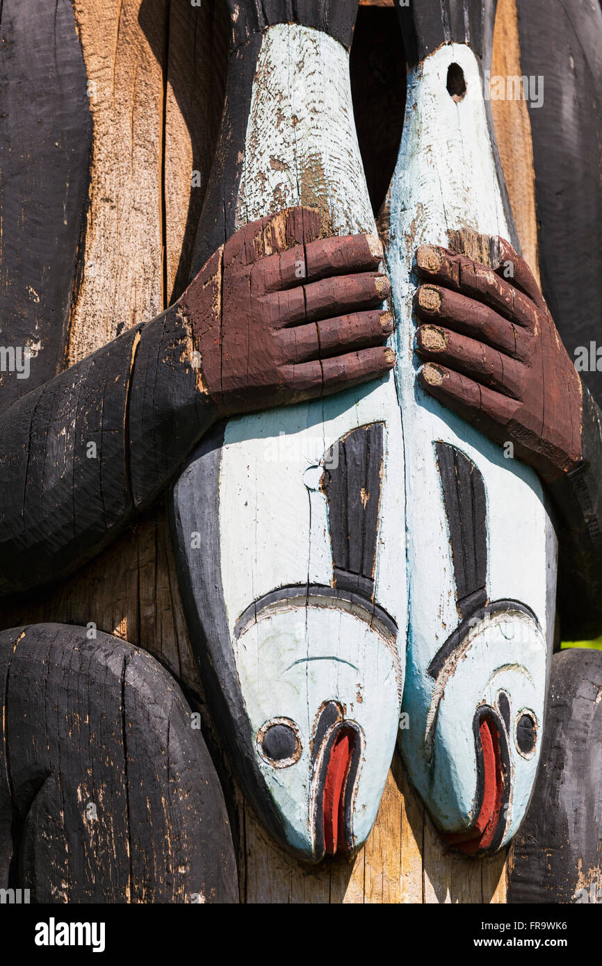 Totem fish Banque de photographies et d’images à haute résolution - Alamy