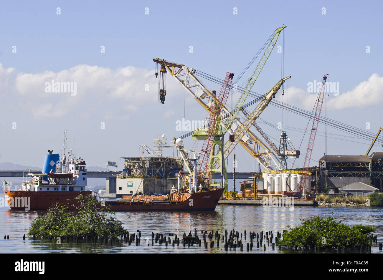 La construction navale Banque de photographies et d’images à haute ...