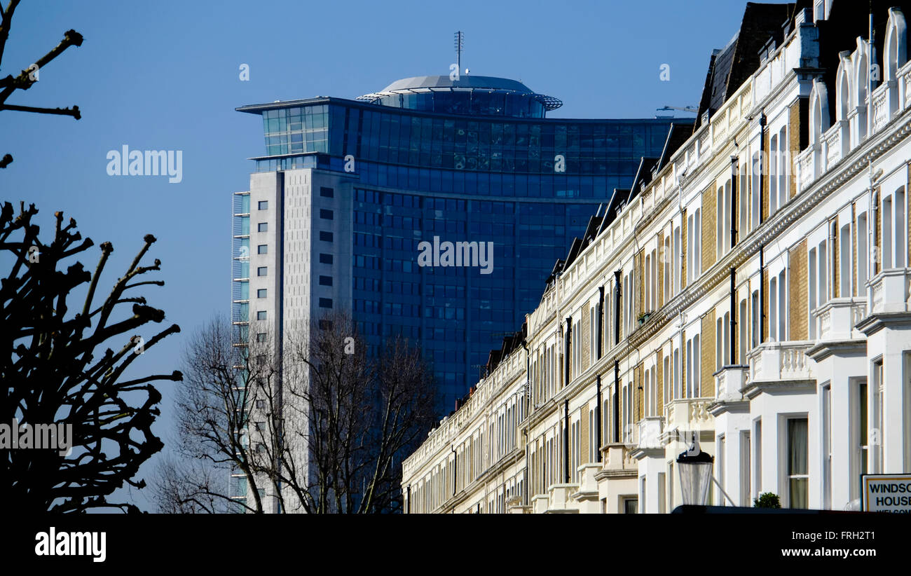 Empress state building Banque de photographies et d’images à haute ...