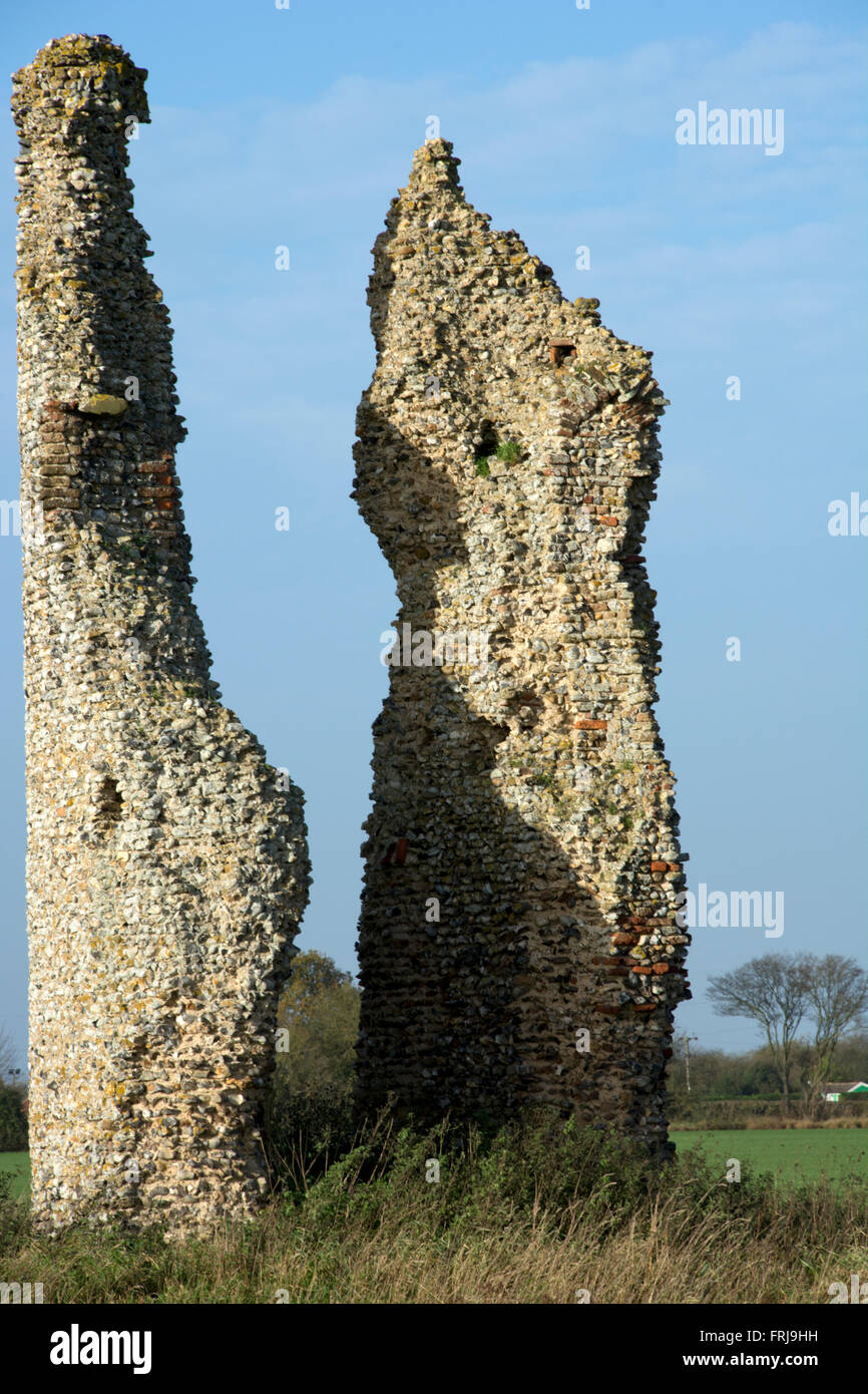 Tour en ruine Banque de photographies et d’images à haute résolution ...