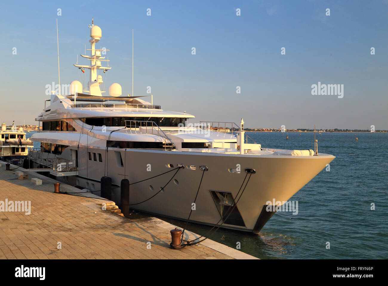 Rahil Banque de photographies et d’images à haute résolution - Alamy